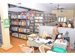 Dharmamurthi Rao Bahadur Calavala Cunnan Chettys Hindu College [DRBCCC ...